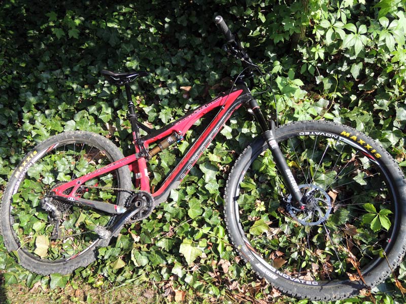 Review: Intense Spider 29 Comp - A Bomber Mid-Travel Carbon Mountain ...