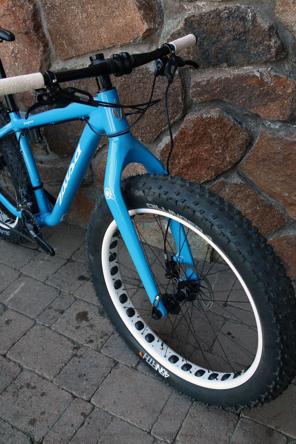 Salsa Creates new Fat Bike Categories w/ New Bucksaw, Blackborow & More ...