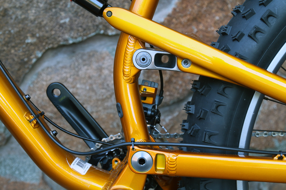Salsa Creates new Fat Bike Categories w/ New Bucksaw, Blackborow & More ...