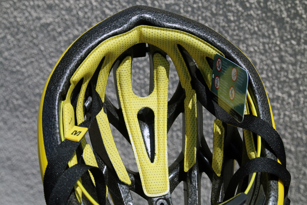 Hands On: Mavic's Lightest Helmet yet, the Cosmic Ultimate - Bikerumor