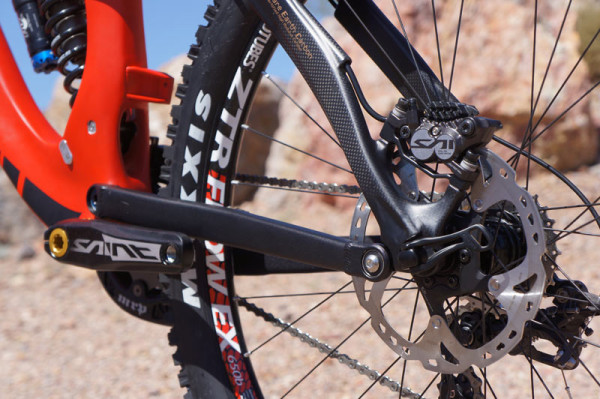 IB14: Ellsworth Dare Downhill Bike Goes Carbon, Gets Adjustable Travel ...