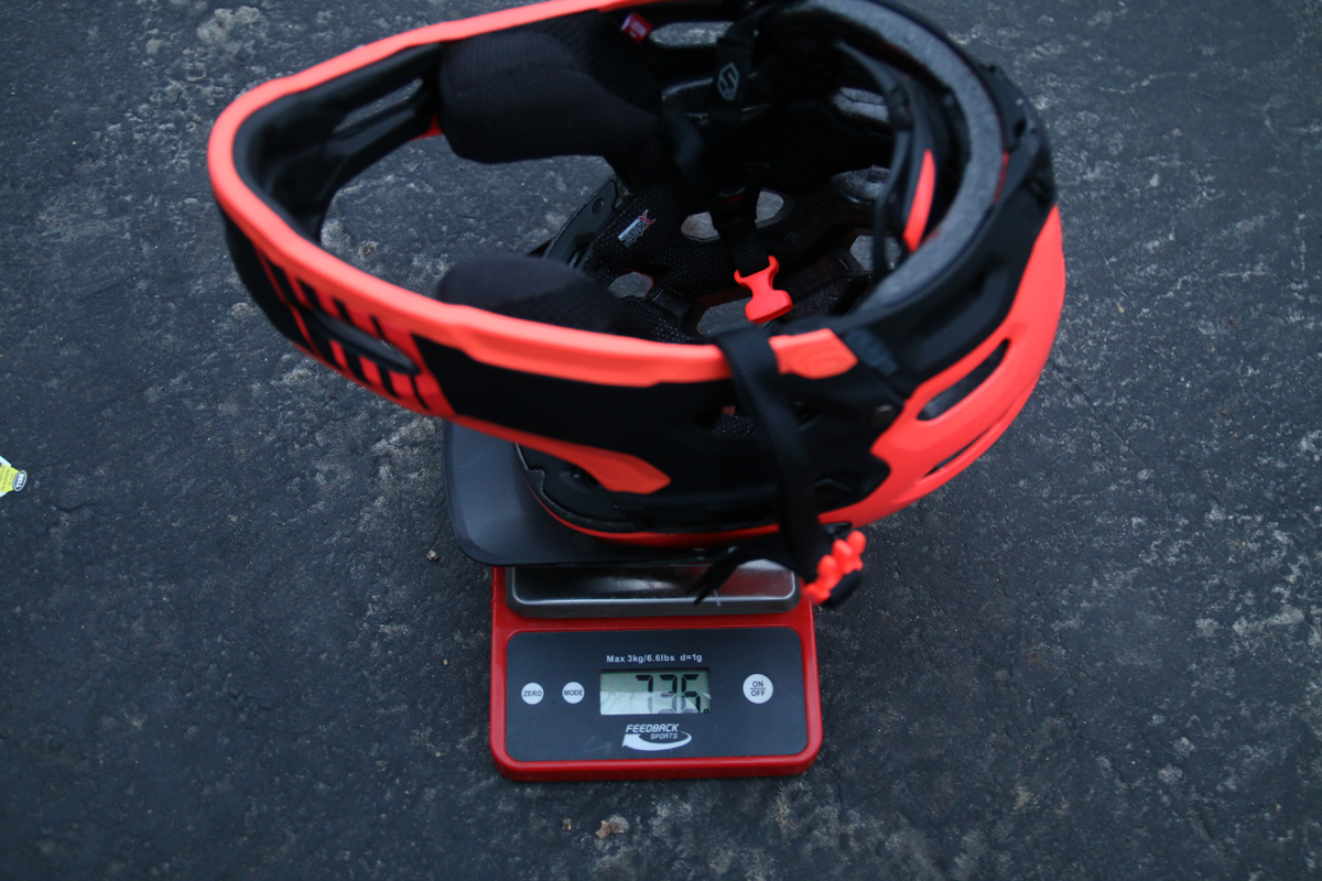 Just In: Bell's Shape Shifting Super 2R Full Face Helmet - Bikerumor