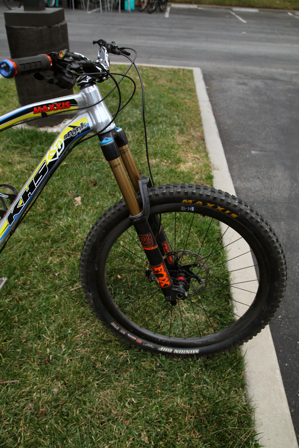 Spotted: Prototype KHS Enduro Monster, Plus New Road and Mountain bikes ...