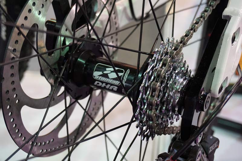 TPE15: Atomlab's SL handlebars drop weight, new rings & cogs, and more ...