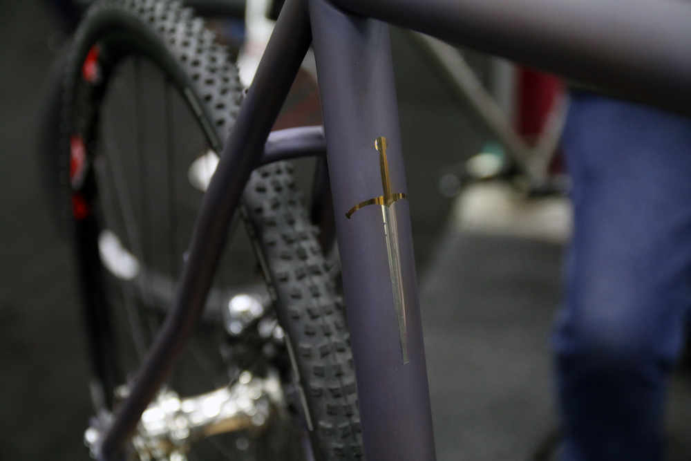 NAHBS 2015: Funk Cycles' 20 lb Titanium Full Suspension La Ruta 29er ...