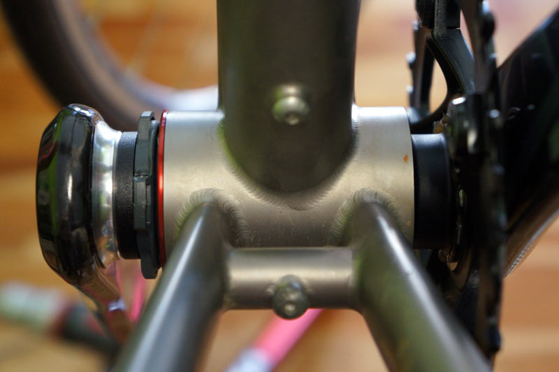 Review: BBinfinite's amazingly smooth one-piece pressfit bottom bracket ...