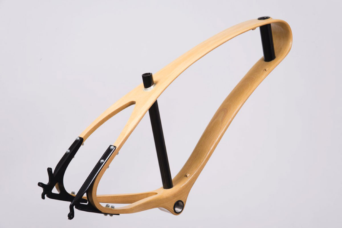 Jan Workshop Shapes a new Wooden Bike with Stunning Continuous Beam ...