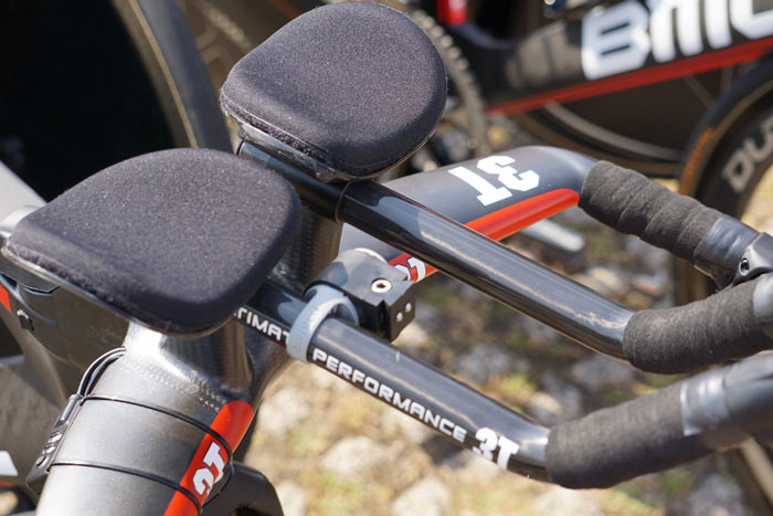 TDF2015 Tech: BMC molds insanely expensive one-off, one-piece custom TT ...