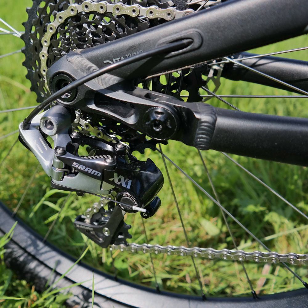 Bionicon Updates Their Unique AM Bike with a New 2016 Special Edition ...