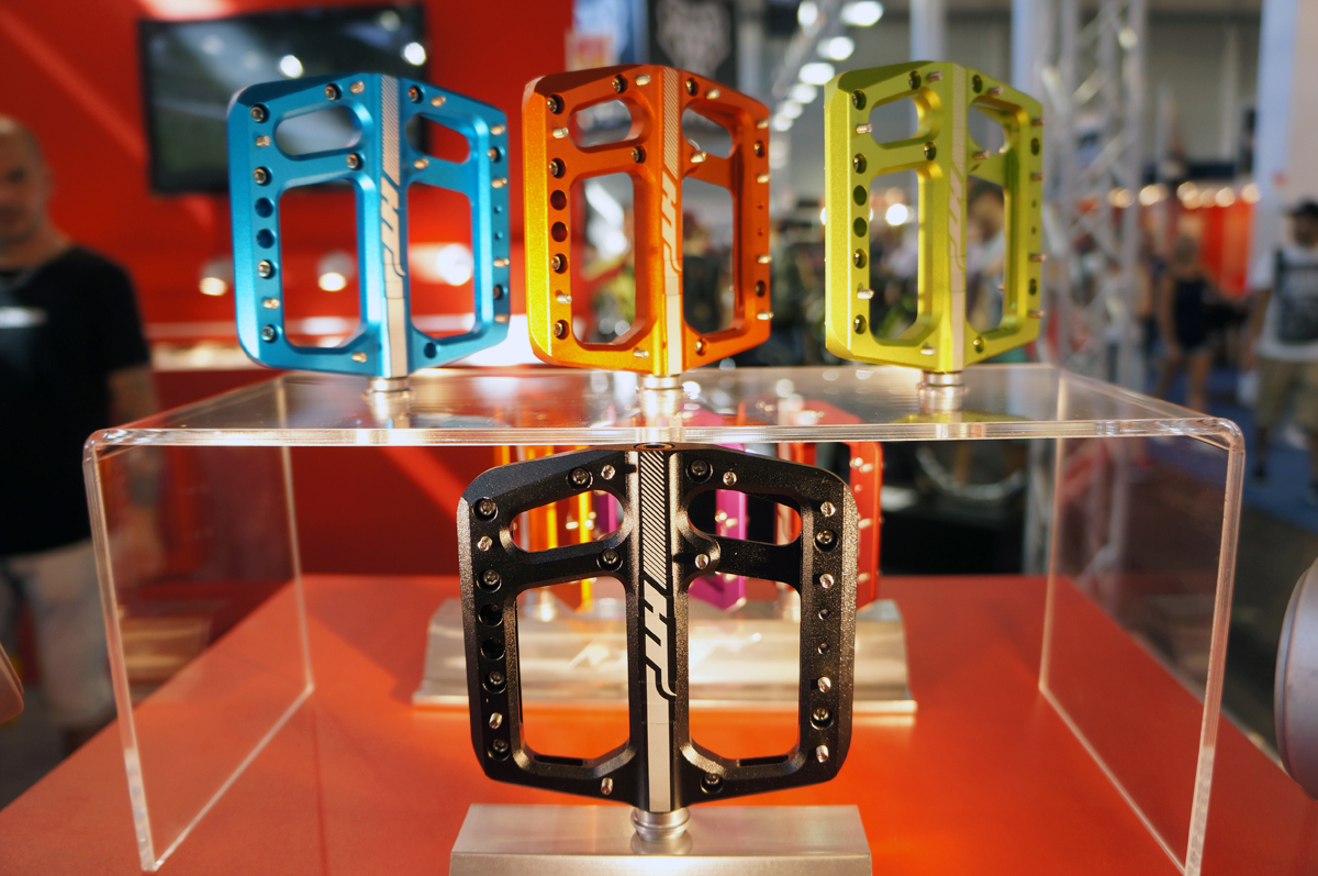 EB15: HT Components introduce T1 Trail/Enduro pedals, Plus Flat Pedals ...