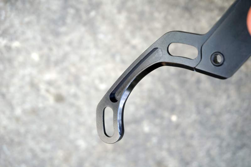 First Look! OneUp Components' lightweight, ultra-adjustable chainguide ...