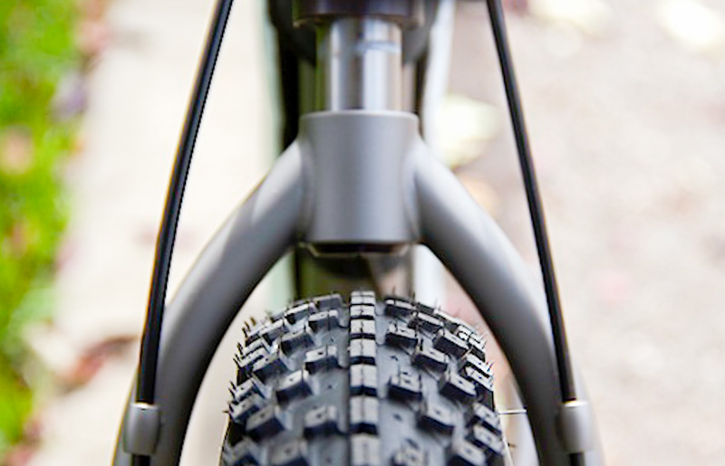 Suspension Tech: How does undamped suspension work in a bike frame ...