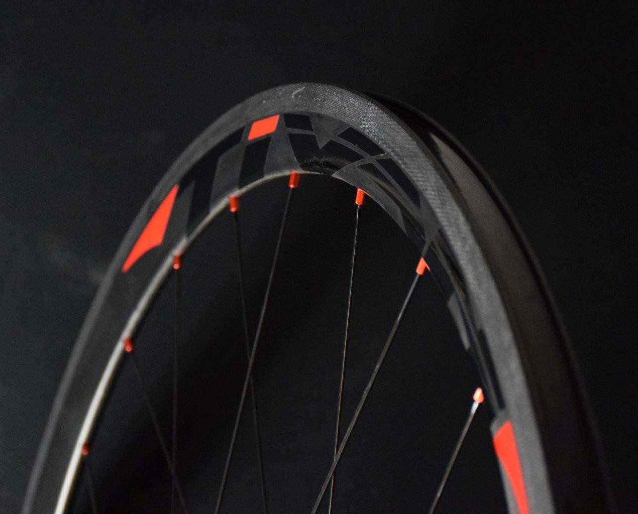 Spada's new Tivan road wheels get lighter, darker & cooler - Bikerumor