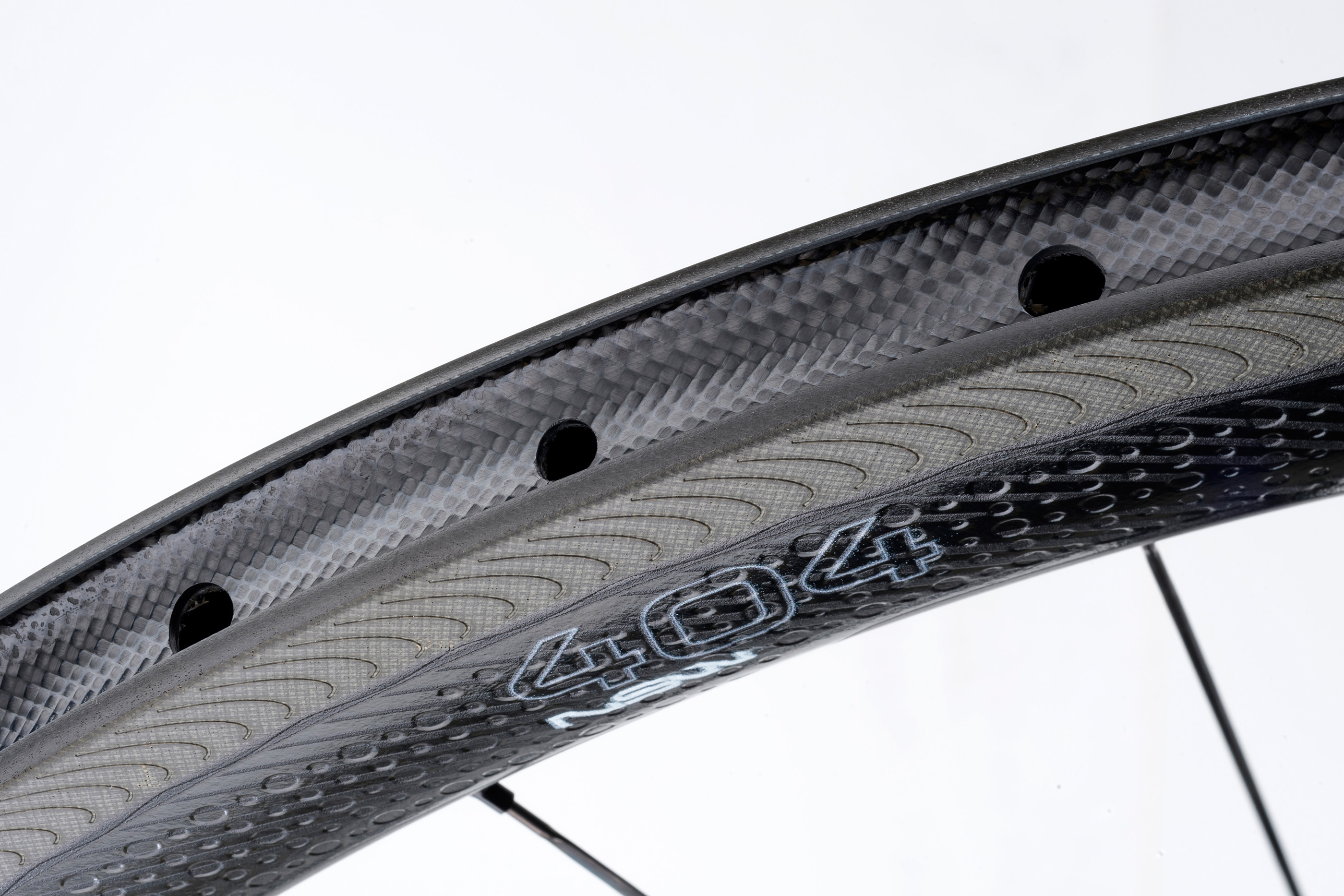 Zipp adds 404 NSW clincher to their ultra premium Nest Speed Weaponry ...
