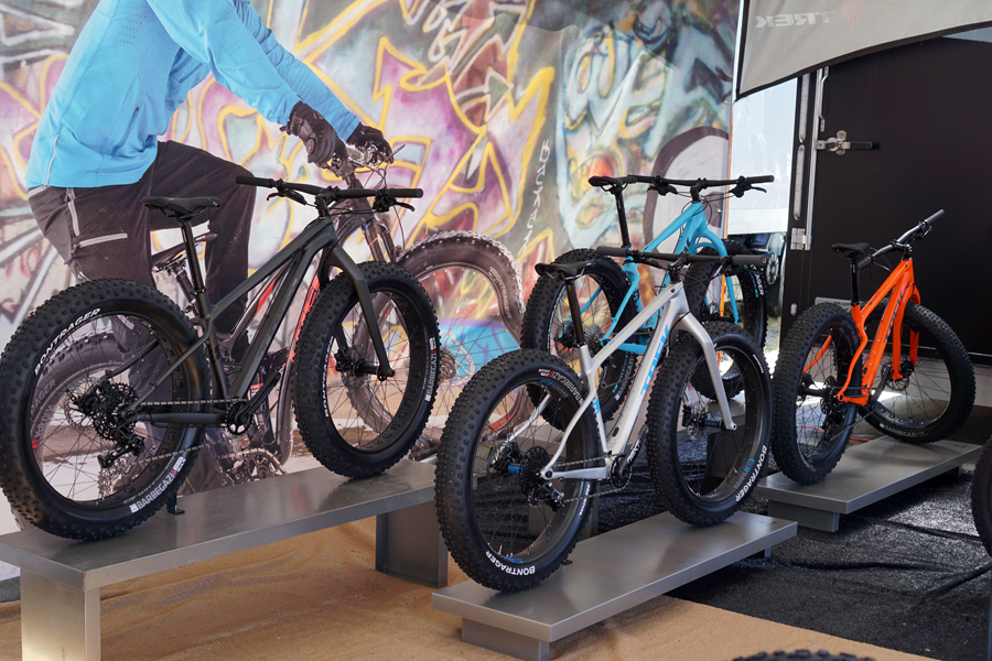 SOC16: Trek Farley EX full suspension 27.5" fat bike crushes all ...