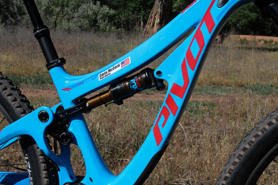 Pivot unveils Switchblade long travel 29/27+ MTB, introduces Super ...