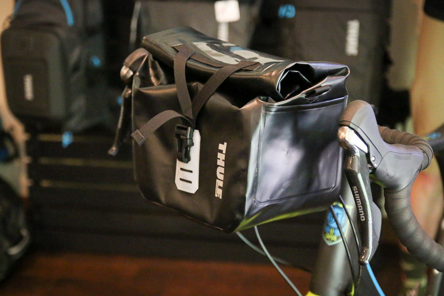 Thule shows updated ProRide roof rack, bike bags, & more - Bikerumor