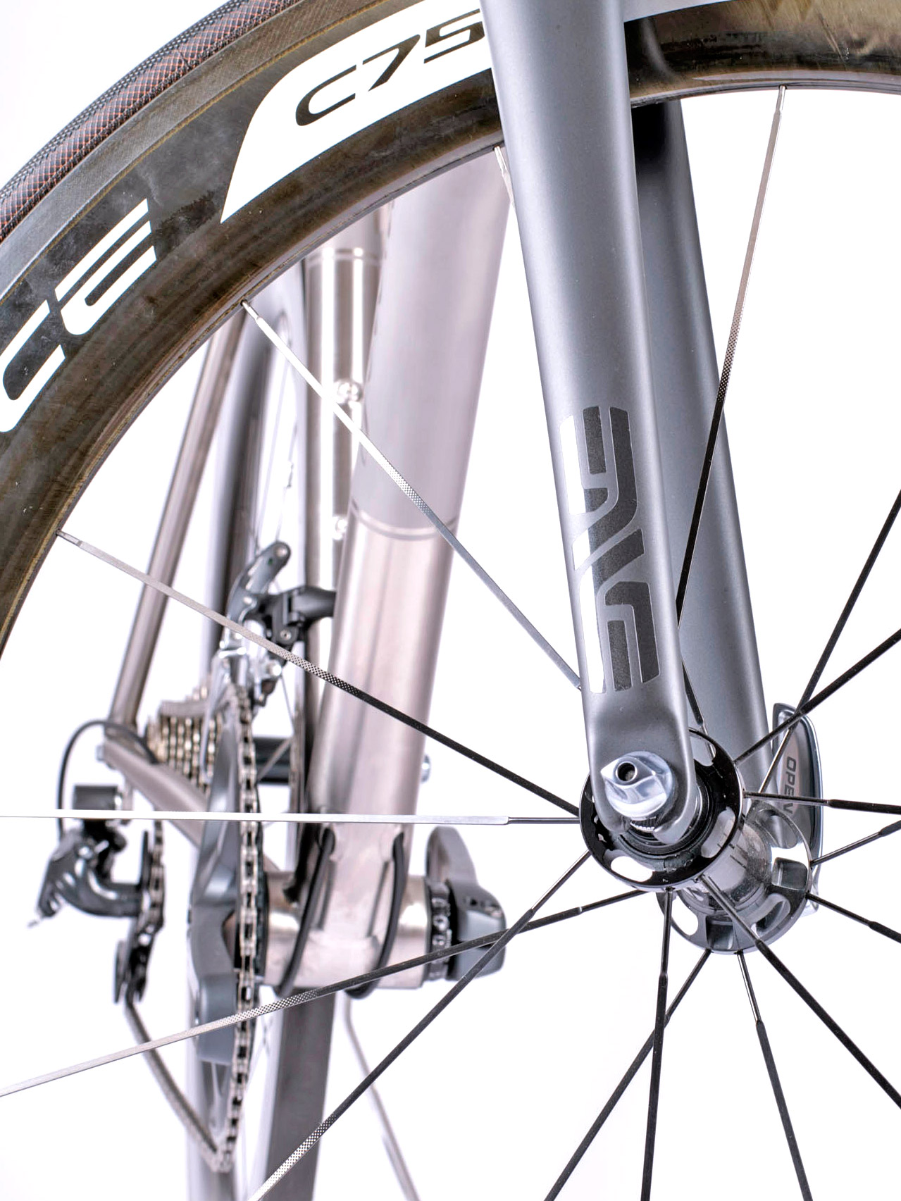 Latest custom Ti Road bike from the Canaries via Jerónimo - Bikerumor