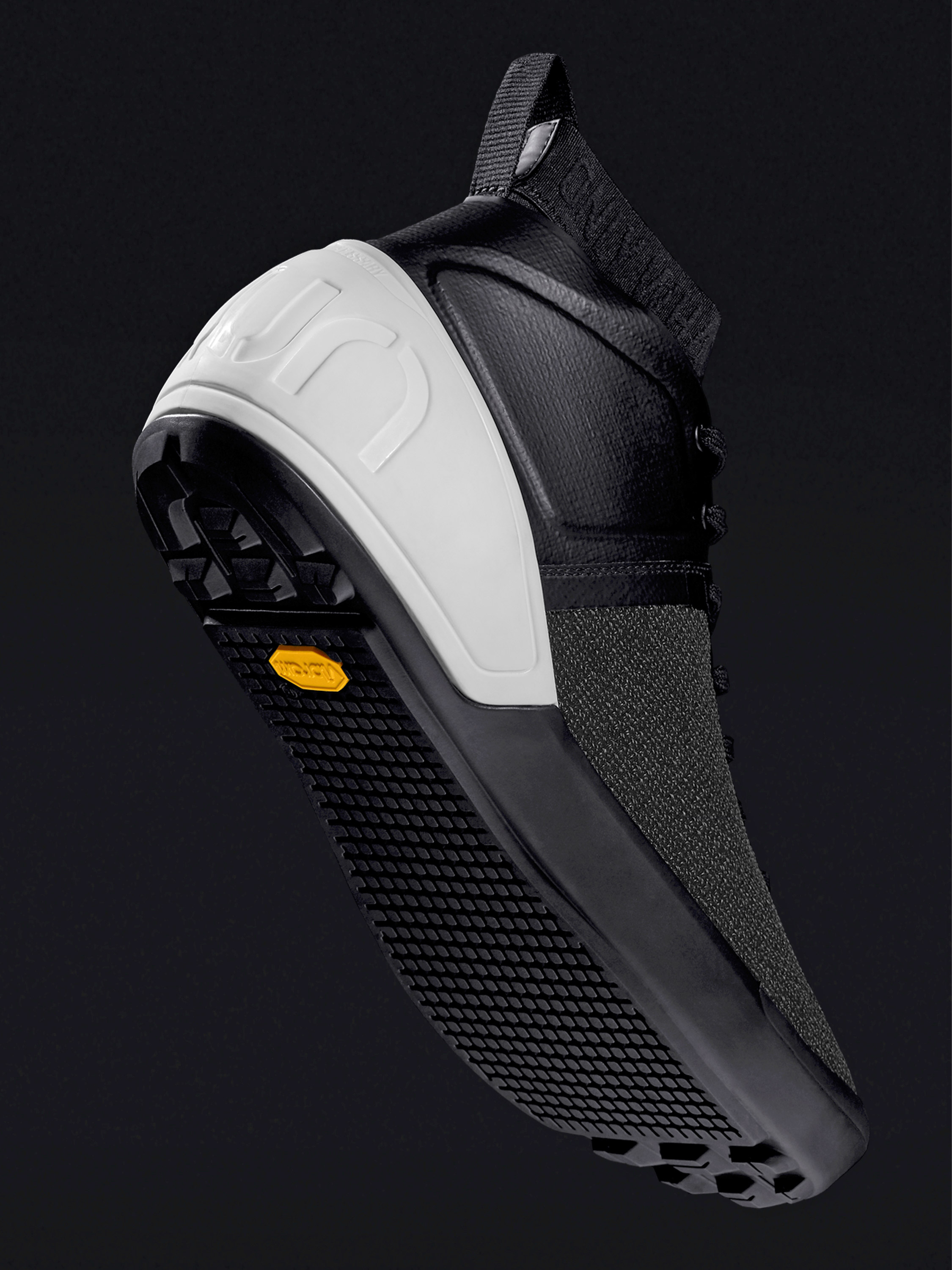 Preorder the OWN FR01 modular trail riding shoe - Bikerumor