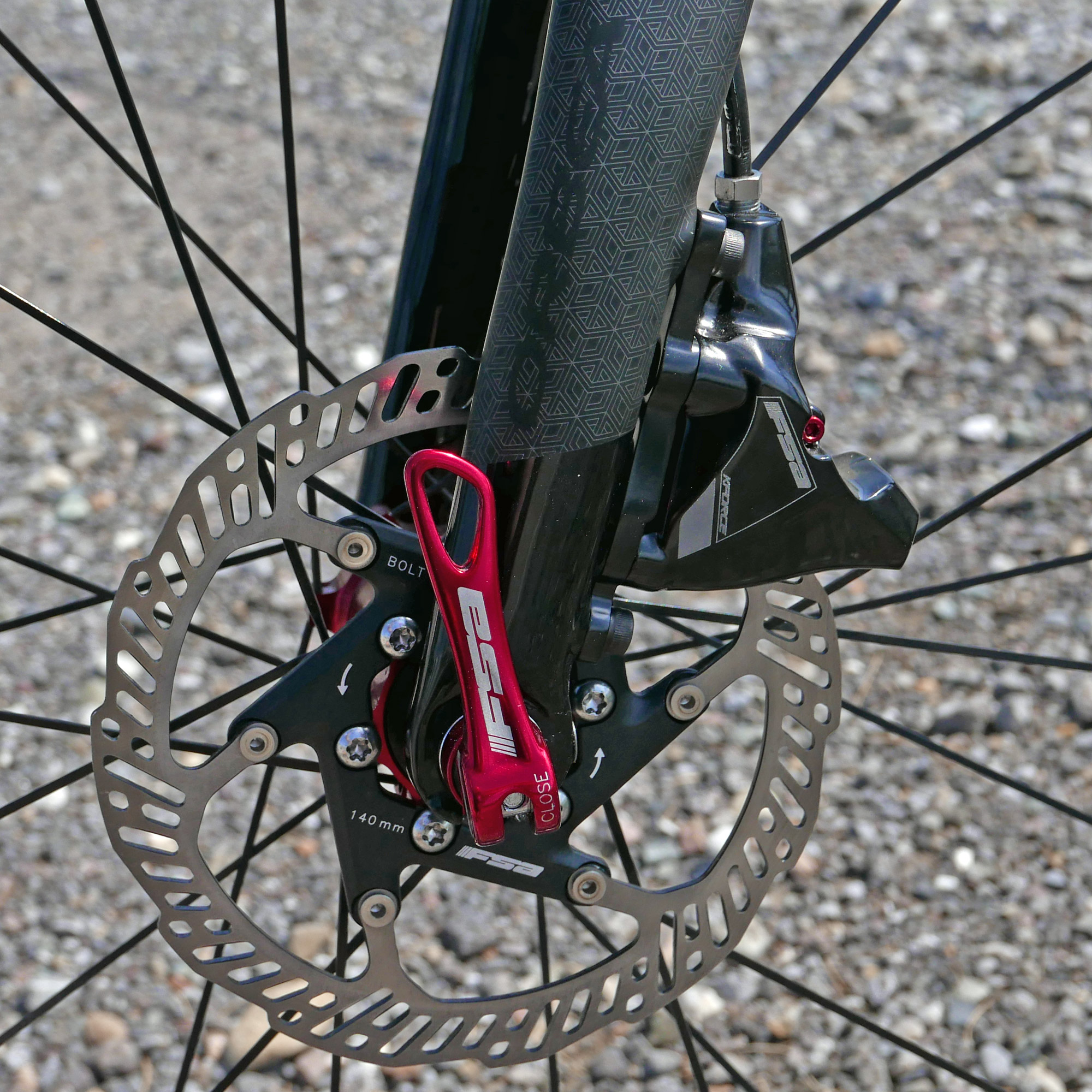 EB16: First Look at FSA semi-wireless K-Force WE disc brake prototype ...