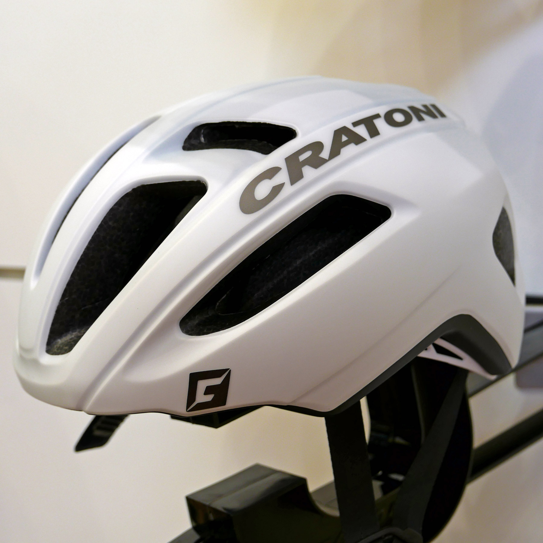 EB16: Cratoni debuts aero C-Pro helmet, smart C-94 concept & Maxster ...