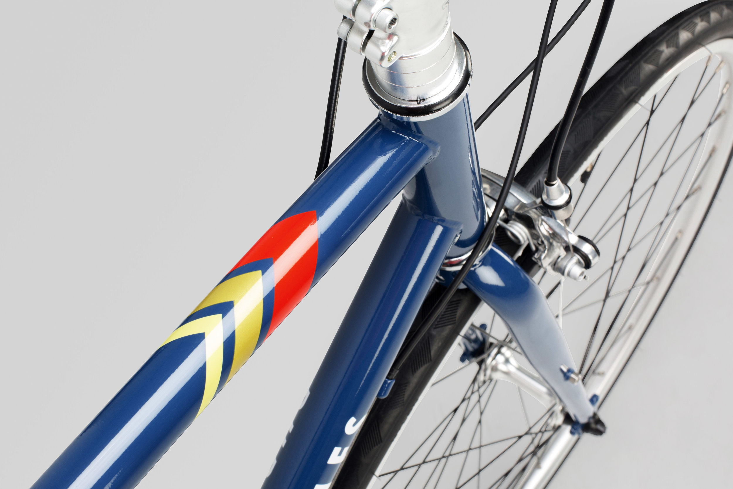 Pure Cycles fixes their newest Veleta road bike with a full set of ...