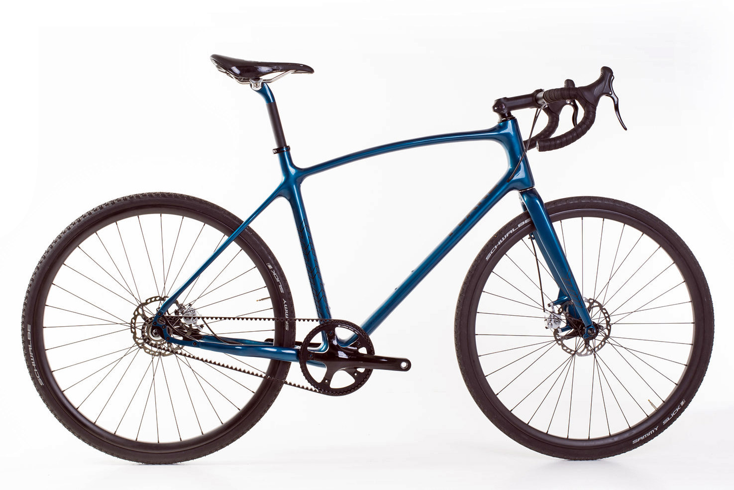 Land a custom monocoque carbon bike with upstart Plane Frameworks ...
