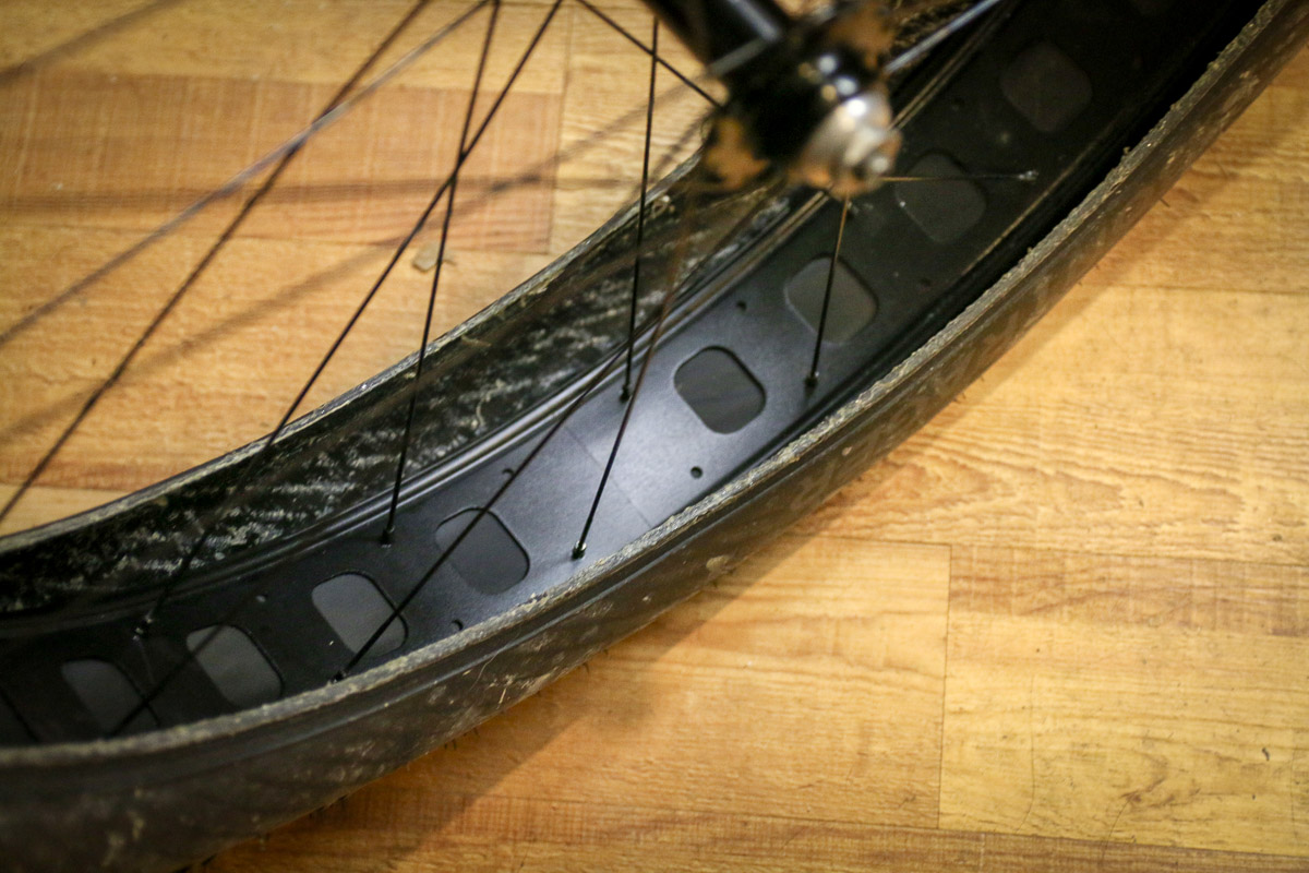 Sun Ringle Mulefut 80 SL Rims: New life for an old Pugsley - Bikerumor