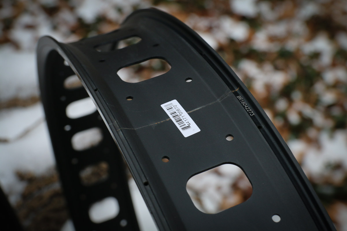 Sun Ringle Mulefut 80 SL Rims: New life for an old Pugsley - Bikerumor