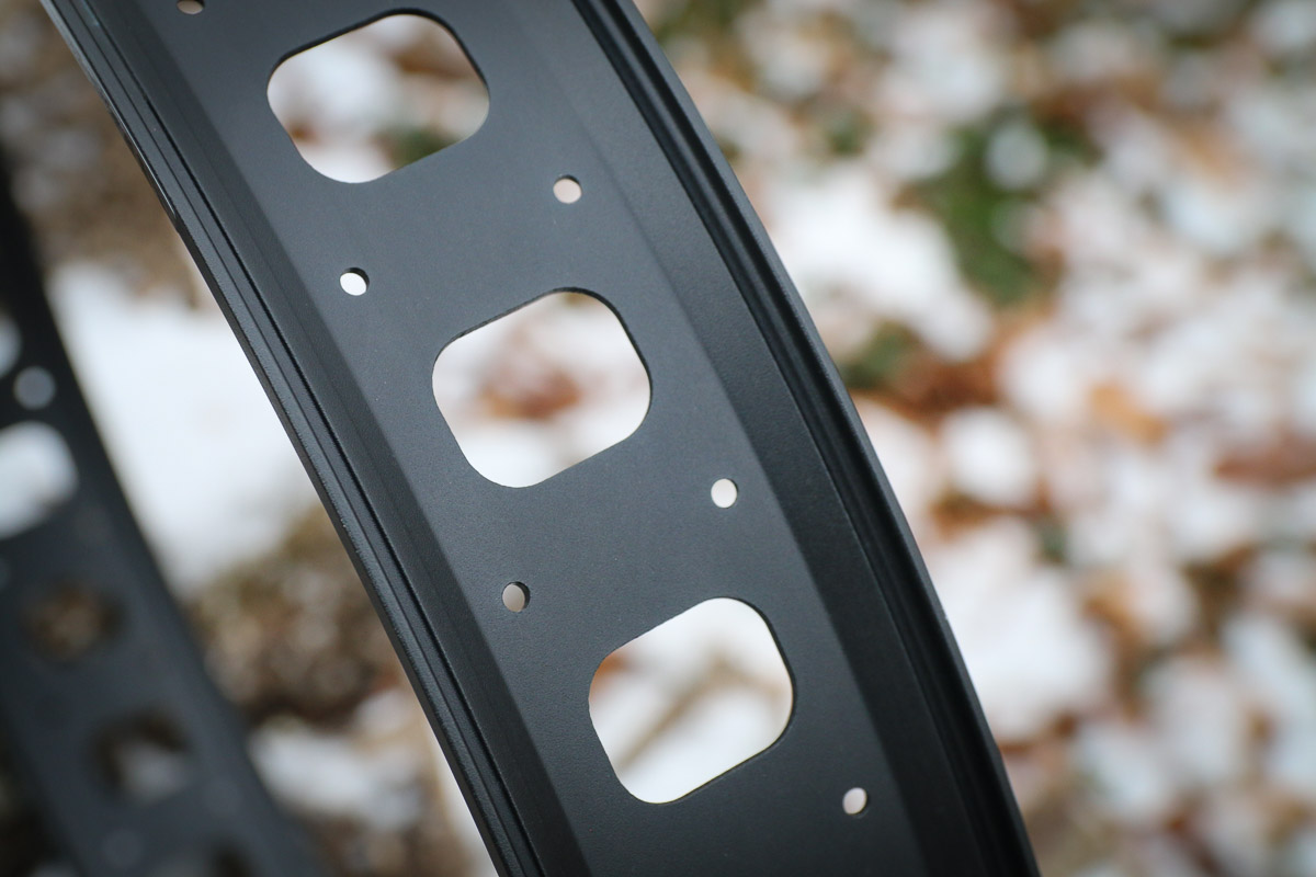 Sun Ringle Mulefut 80 SL Rims: New life for an old Pugsley - Bikerumor