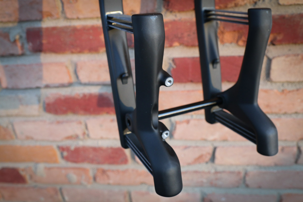Just In: Lauf's maintenance free Carbonara fat bike suspension fork ...