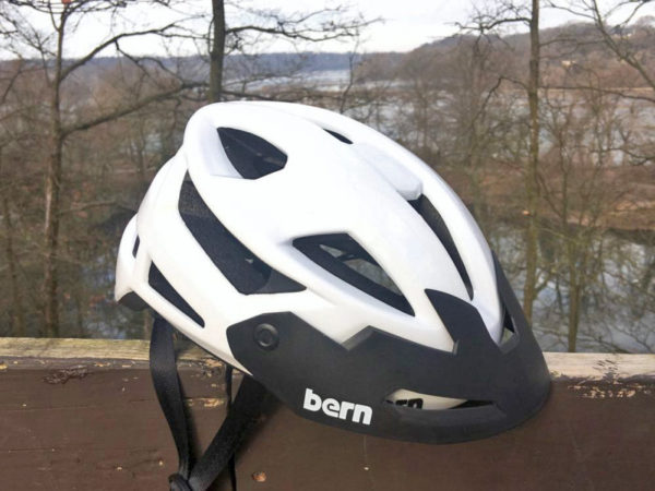 Review: Bern's new affordable, angular FL-1 Trail and Pave helmets ...