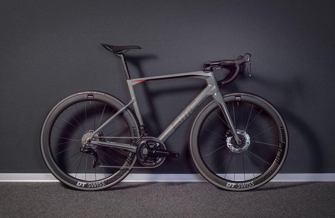 BMC Roadmachine 01 ONE gets gorgeous matte gray finish, Europe only for ...