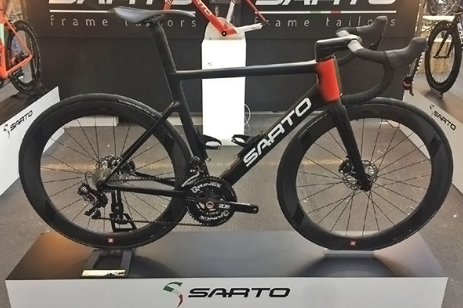 BFS2017: Stealth internal hydraulic routing on Sarto Lampo aero road ...