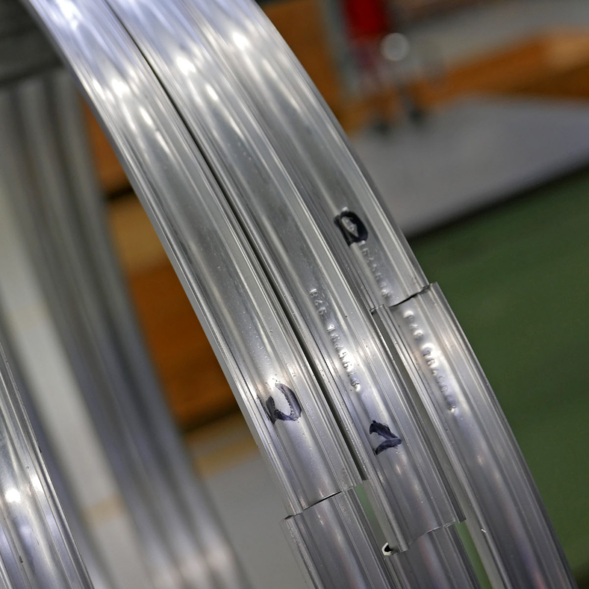 Factory Tour: DT Swiss shows us how they make rims, spokes & premium ...