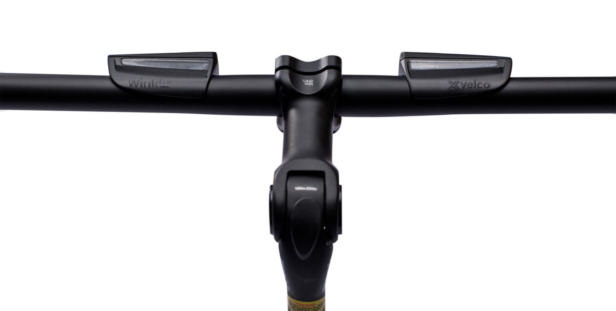 Velco's smart handlebar will Wink to get you where you're going safely ...