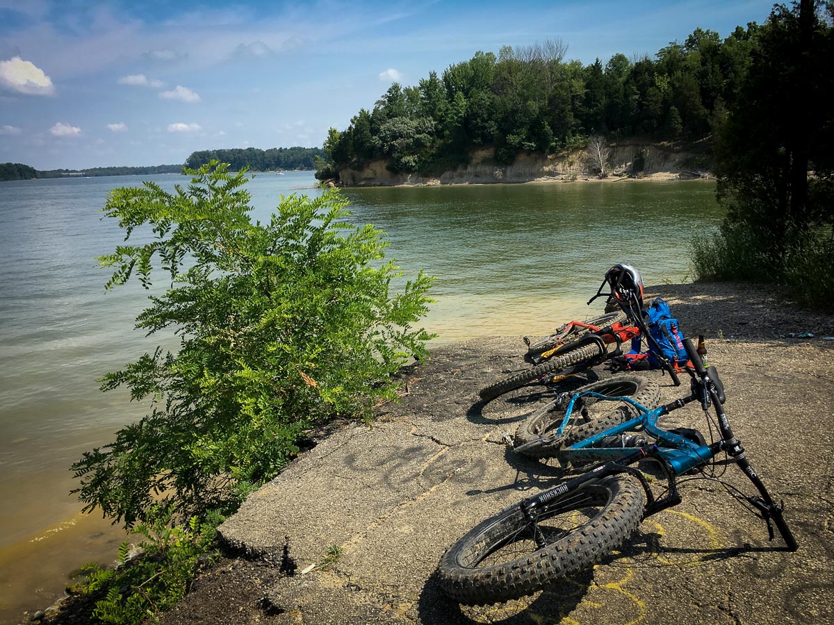 Review: Salsa Deadwood SUS expands on 29+ capabilities - Bikerumor