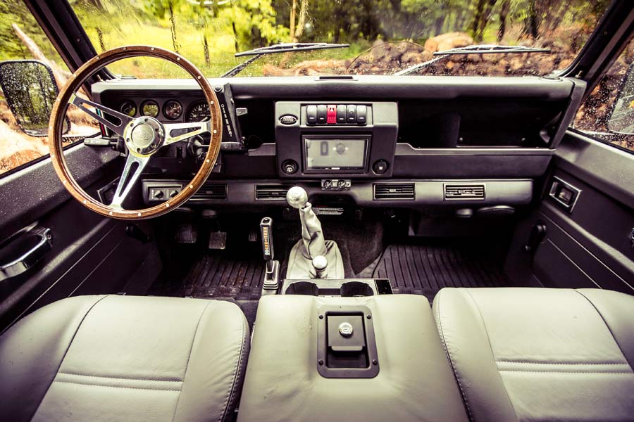 Arkonik adds bike rack option, gives us an excuse to post Land Rover ...