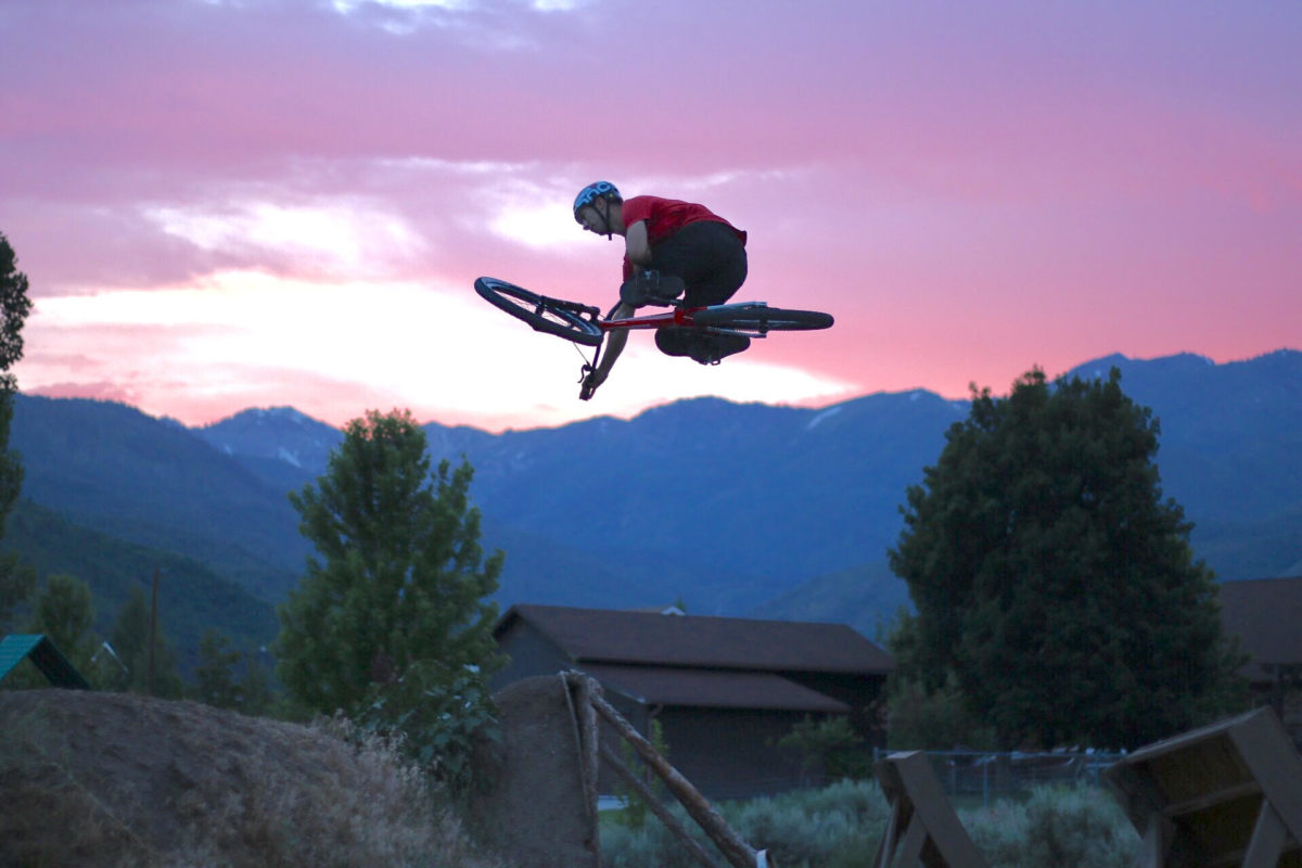 Bike Check: Eric Porter's Diamondback Assault dream dirt jumper build ...