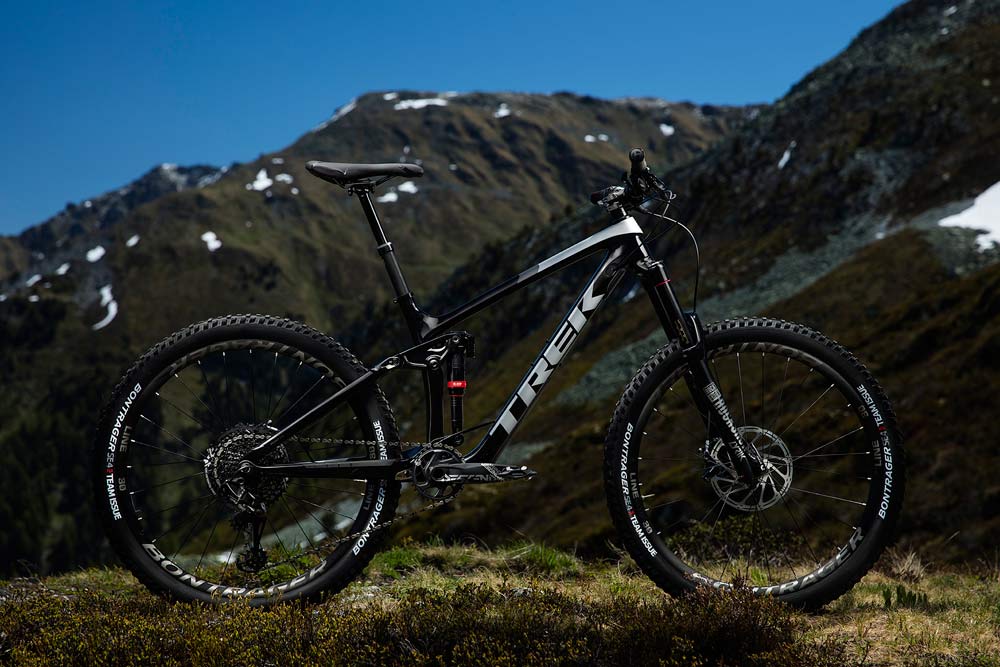 Trek RE:aktiv Thru Shaft Shock changes the game for mountain bike ...
