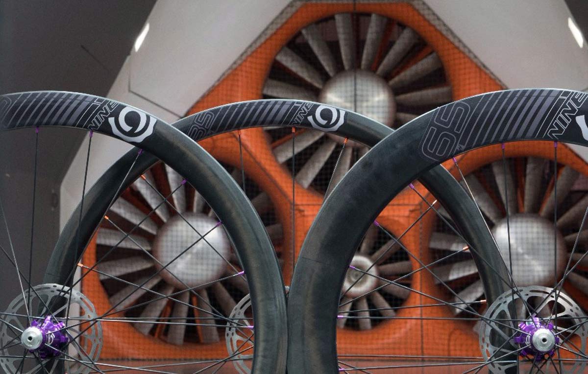 Industry Nine's all-new i9 Carbon aero road wheels are disc only ...