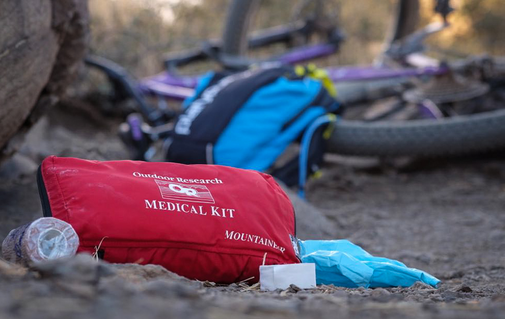 First Aid: What are the 5 most common mountain bike crash injuries ...