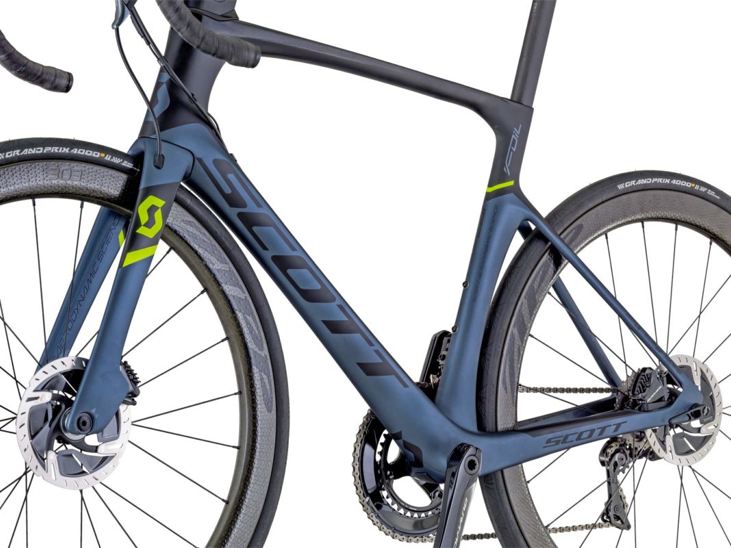 2018 Scott Foil Disc adds disc brakes to race winning aero road bike ...