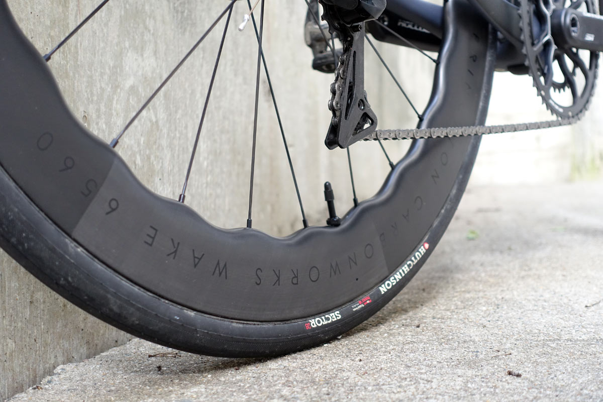 Best Road Tubeless Wheels - A Complete Buyer's Guide to Road Tubeless ...