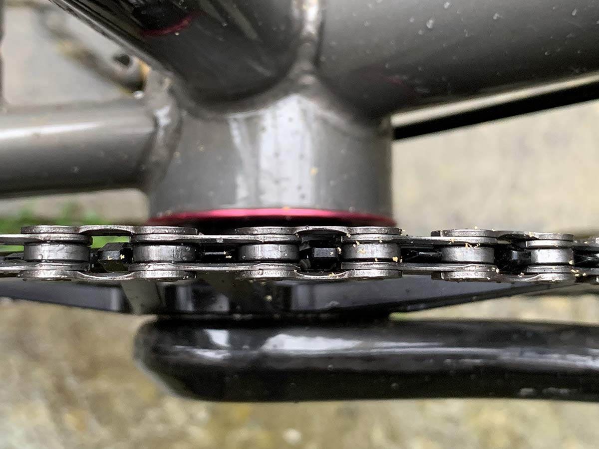 AASQ #104: MicroSHIFT explain the pros and cons of clutch derailleur ...