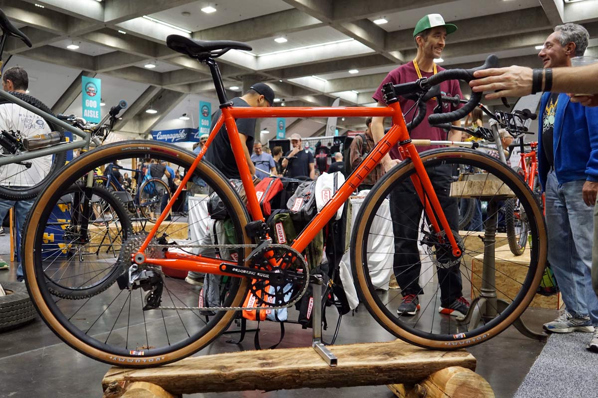 NAHBS 2019: Hunter's mini-fat folder & Paul stem racks; Black Cat's ...