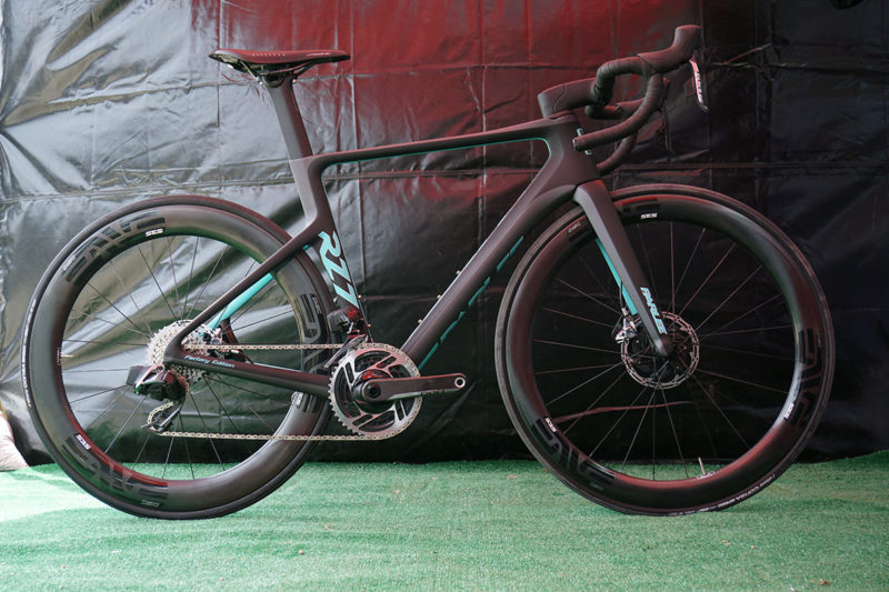 All-new Parlee RZ7 aero road bike hides everything from the wind ...