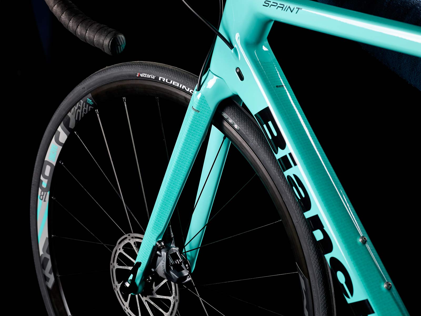 Bianchi is back in the Sprint, with new workhorse carbon road bike ...