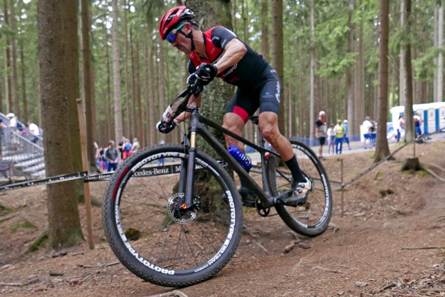 Spy Shots: BH Ultimate carbon XC race hardtail prototype looks lean ...