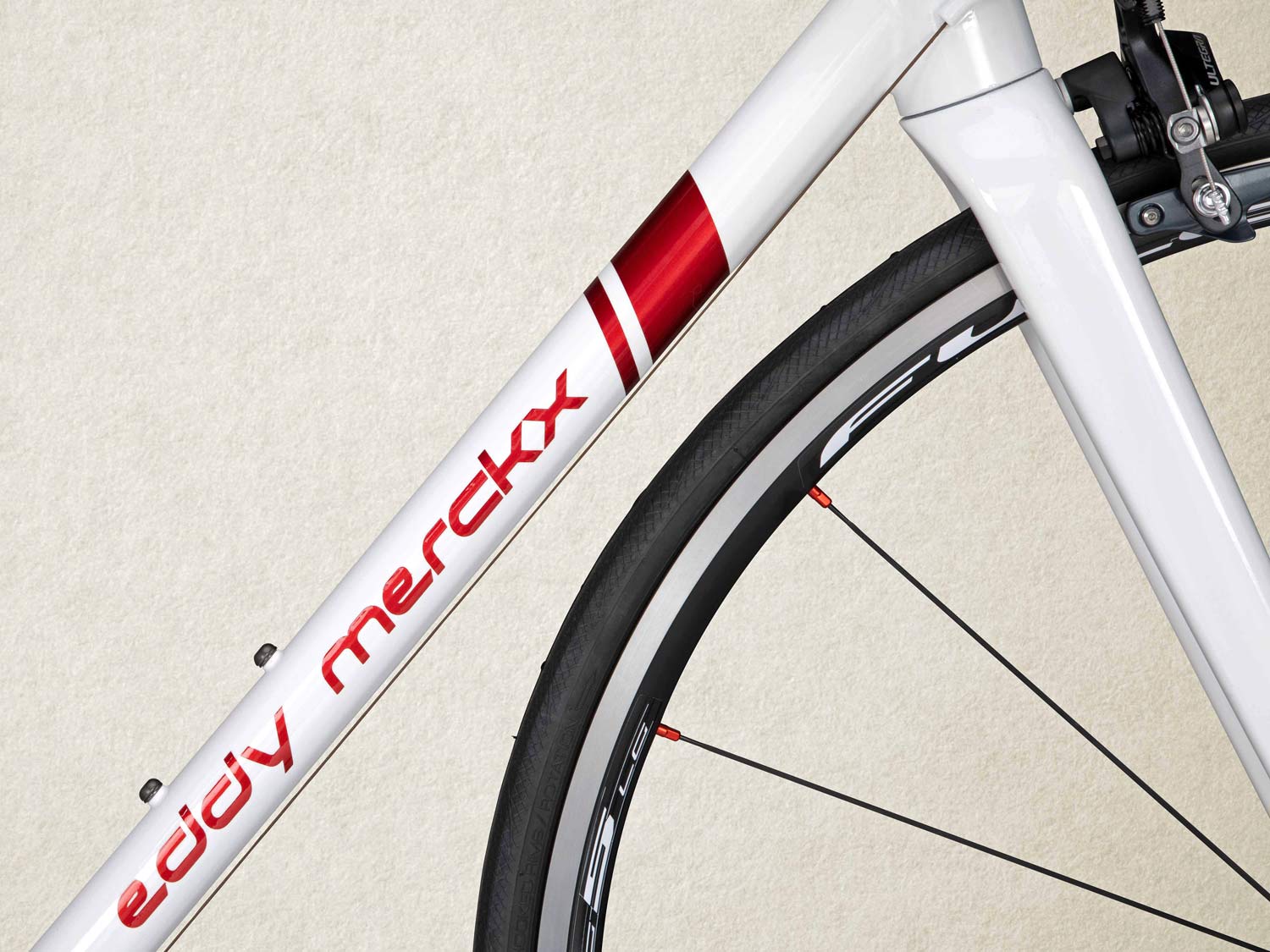 Eddy Merckx's surprisingly affordable ReadyMade steel road & gravel ...